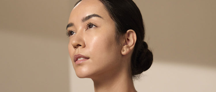 5 Tips To Tighten Skin Under the Chin | NuFACE – NUFACE