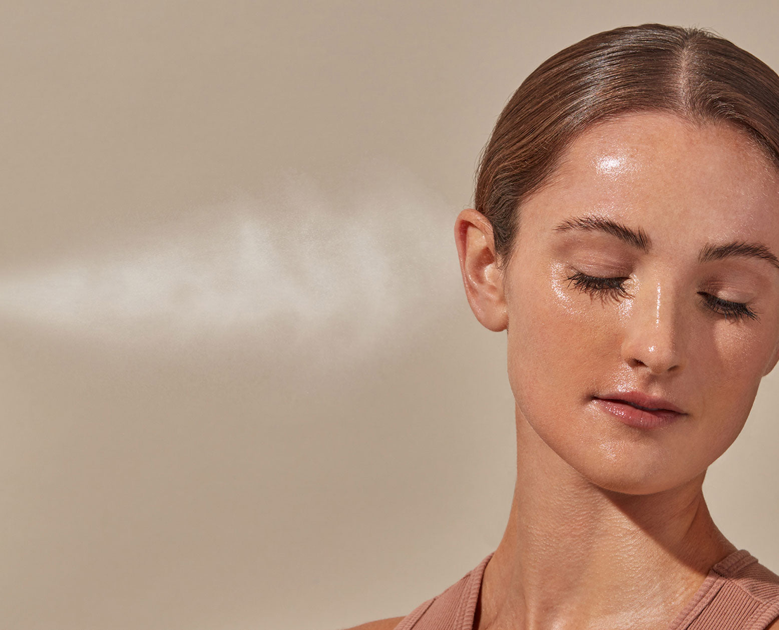 What Is Face Mist and Why You Need To Use It – NuFACE