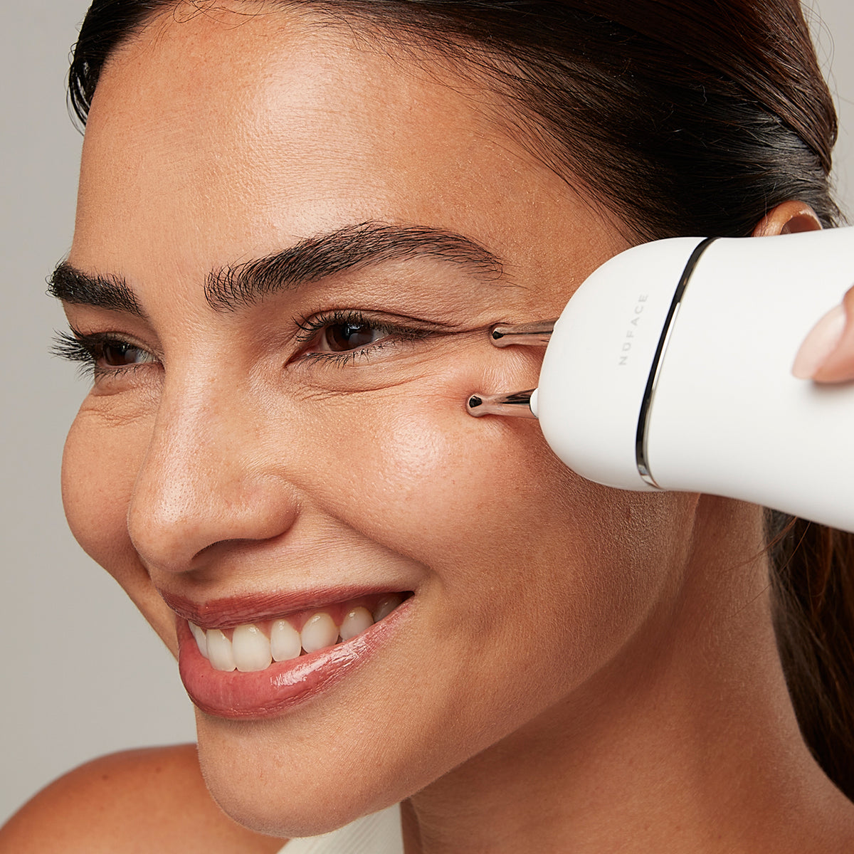 Effective Lip & Eye Attachment for TRINITY+ – Targeted Microcurrent ...